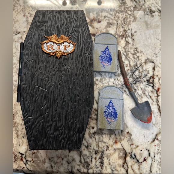 Toys | Vintage 1998 Wwf Grapple Gear Casket Coffin Match Playset Wwe ...